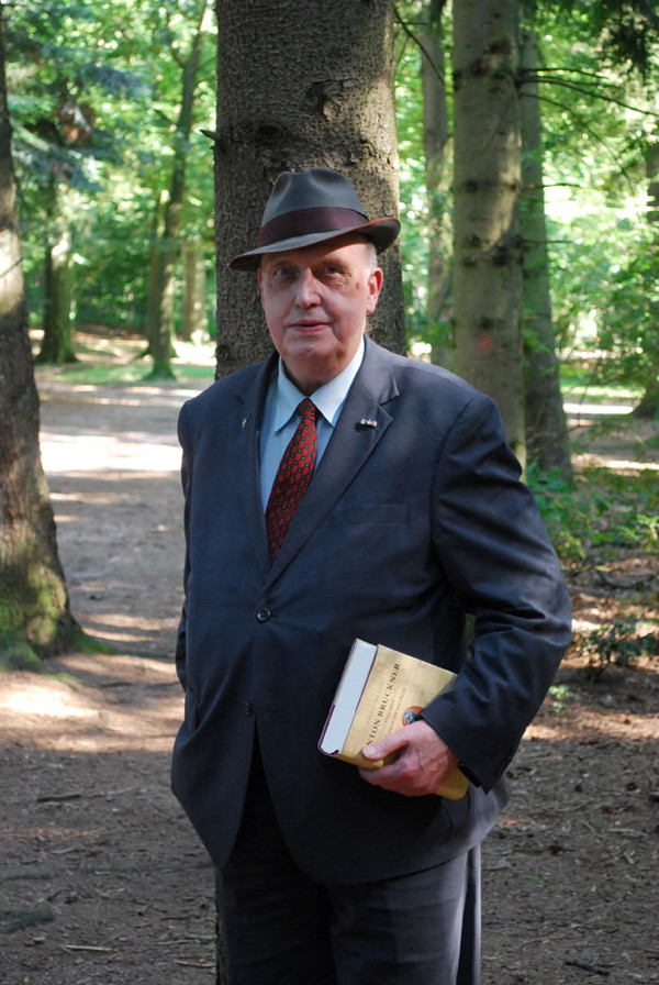 Nachruf: Cornelis van Zwol (†31.03.2020) – Internationale Heinrich ...